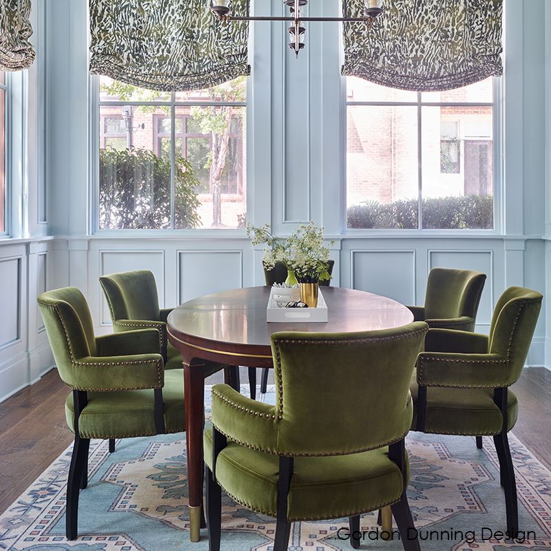 Lynn Dining Table
